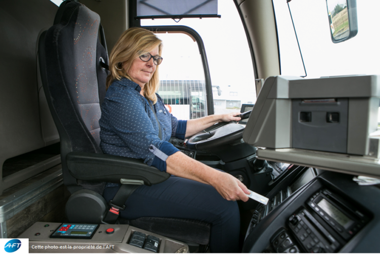 Conducteur(trice) routier(ère) de voyageurs - Orientation & Métiers d ...